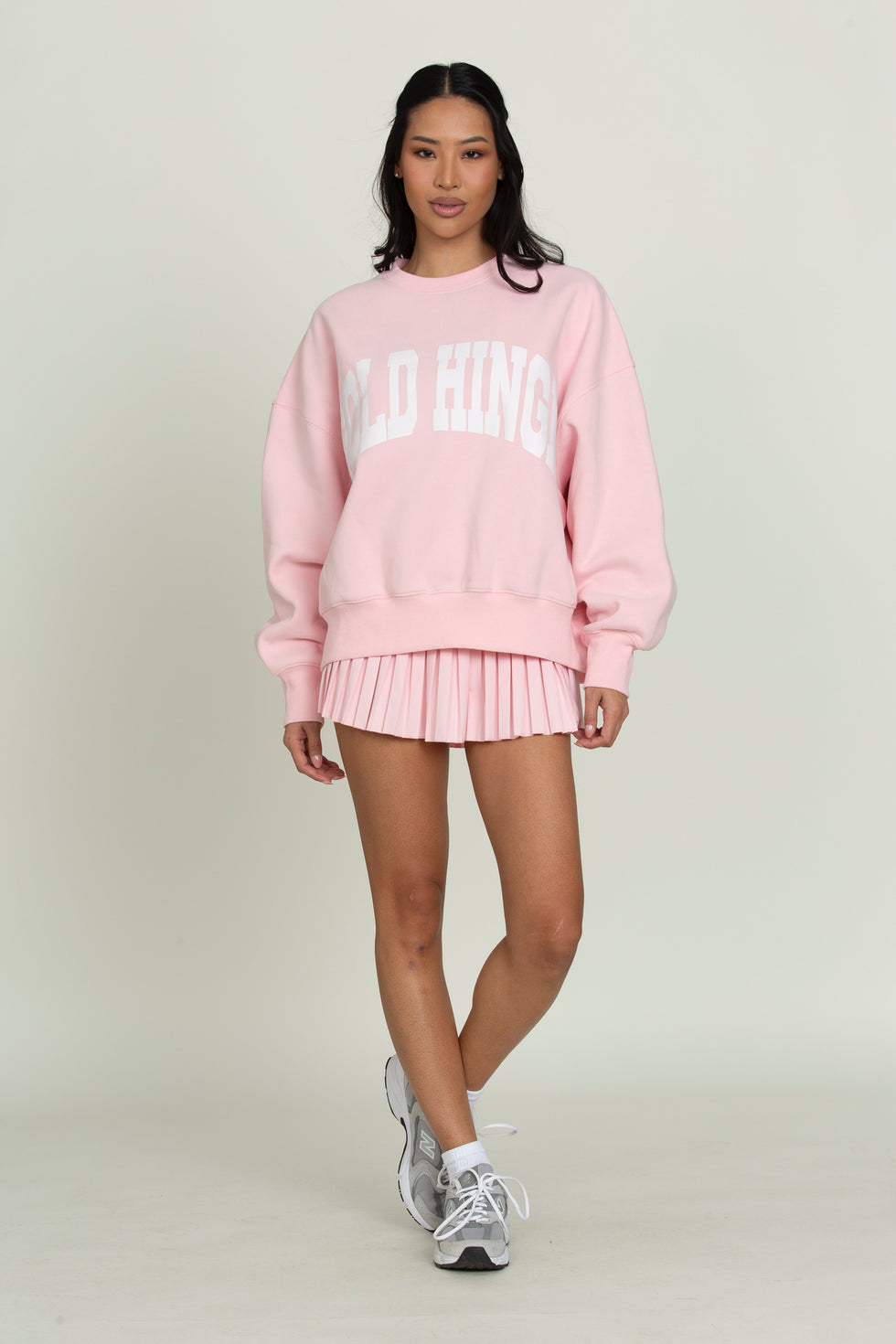 Almond Blossom GH Wide Arm Sweatshirt – Gold Hinge