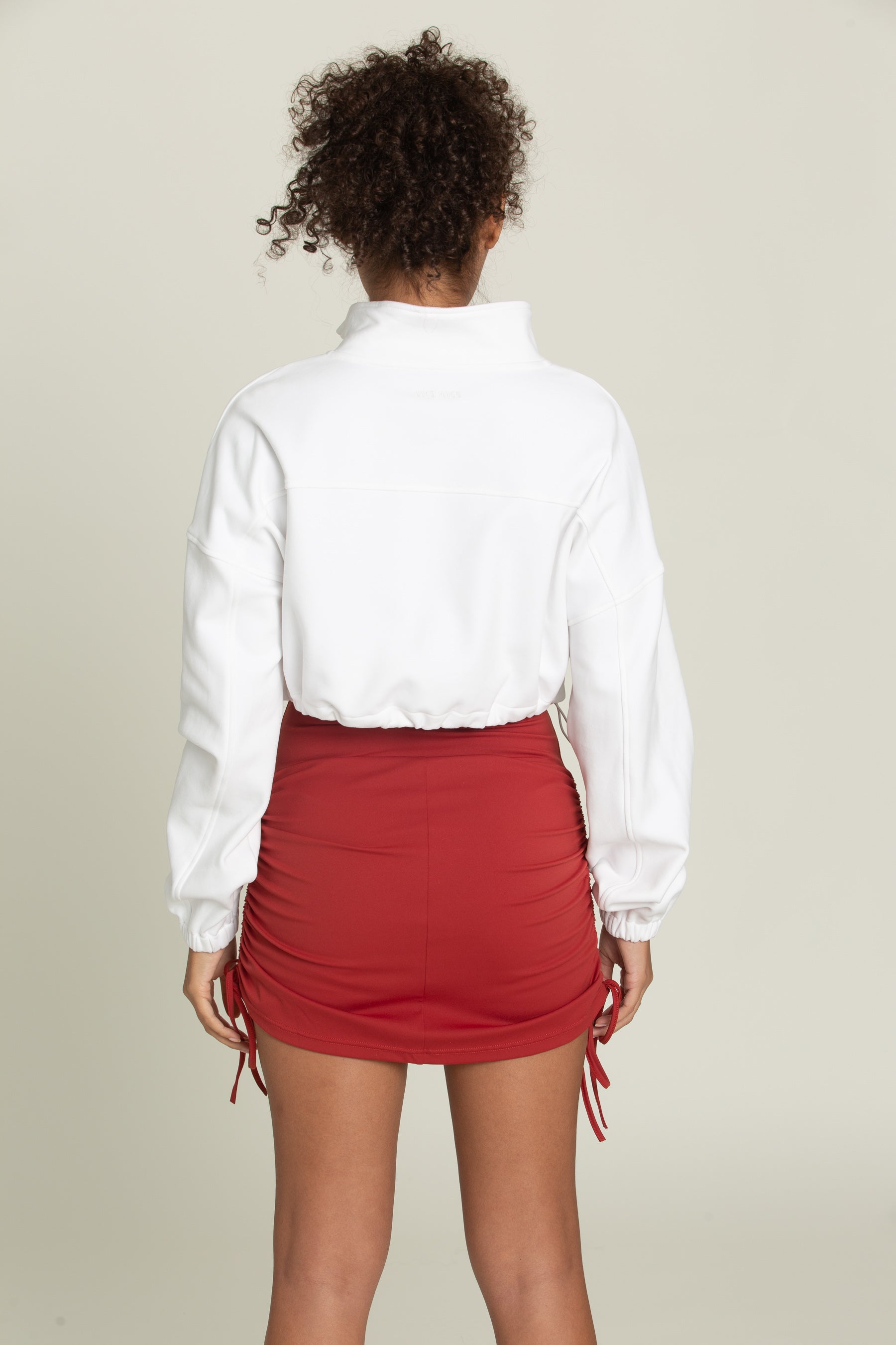 White Cinched Zip-Up Jacket – Gold Hinge